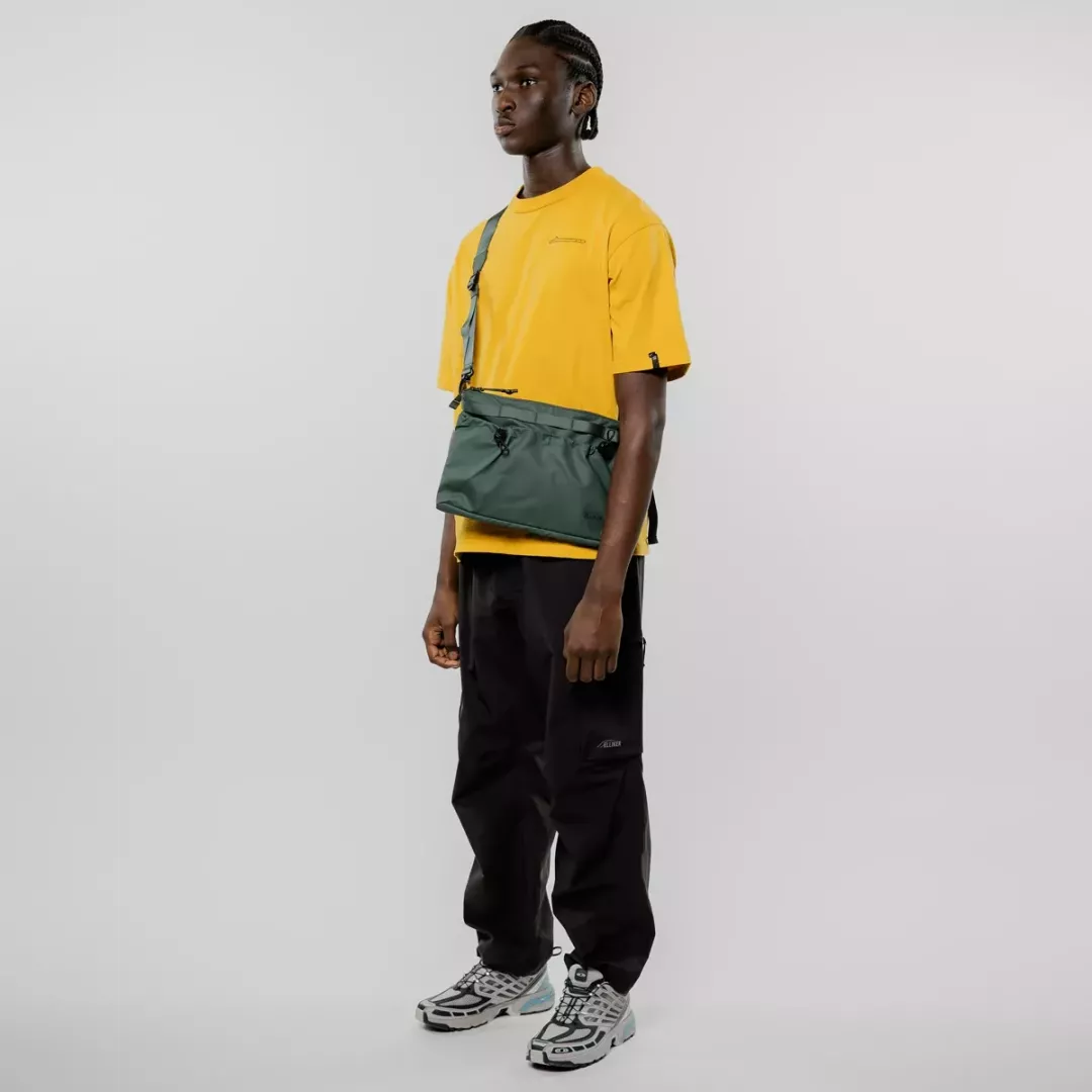 Sacoche Bags - ELLIKER - All Made From Recycled Materials